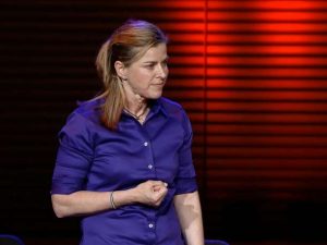 Ένα διαλυμένο σώμα δεν είναι ένας διαλυμένος άνθρωπος (Βίντεο ...